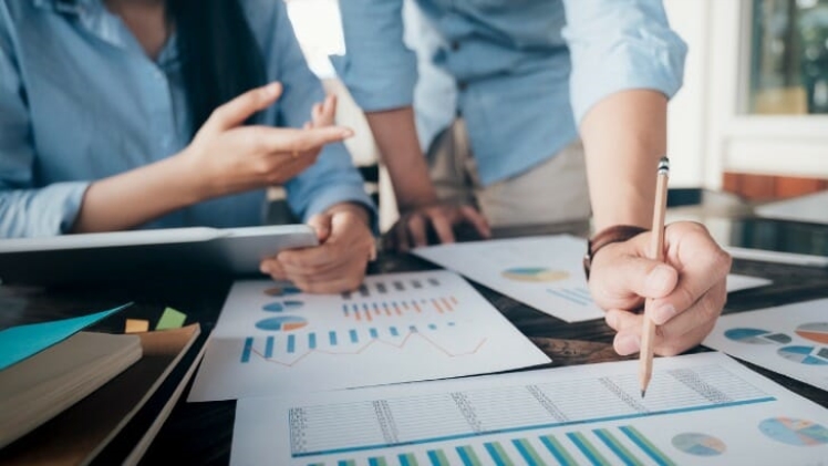 Non-Systematic Risk: What It Is and How to Manage It | Densipaper